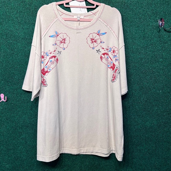 easel | Tops | 353 Nwt Easel Shirt | Poshmark